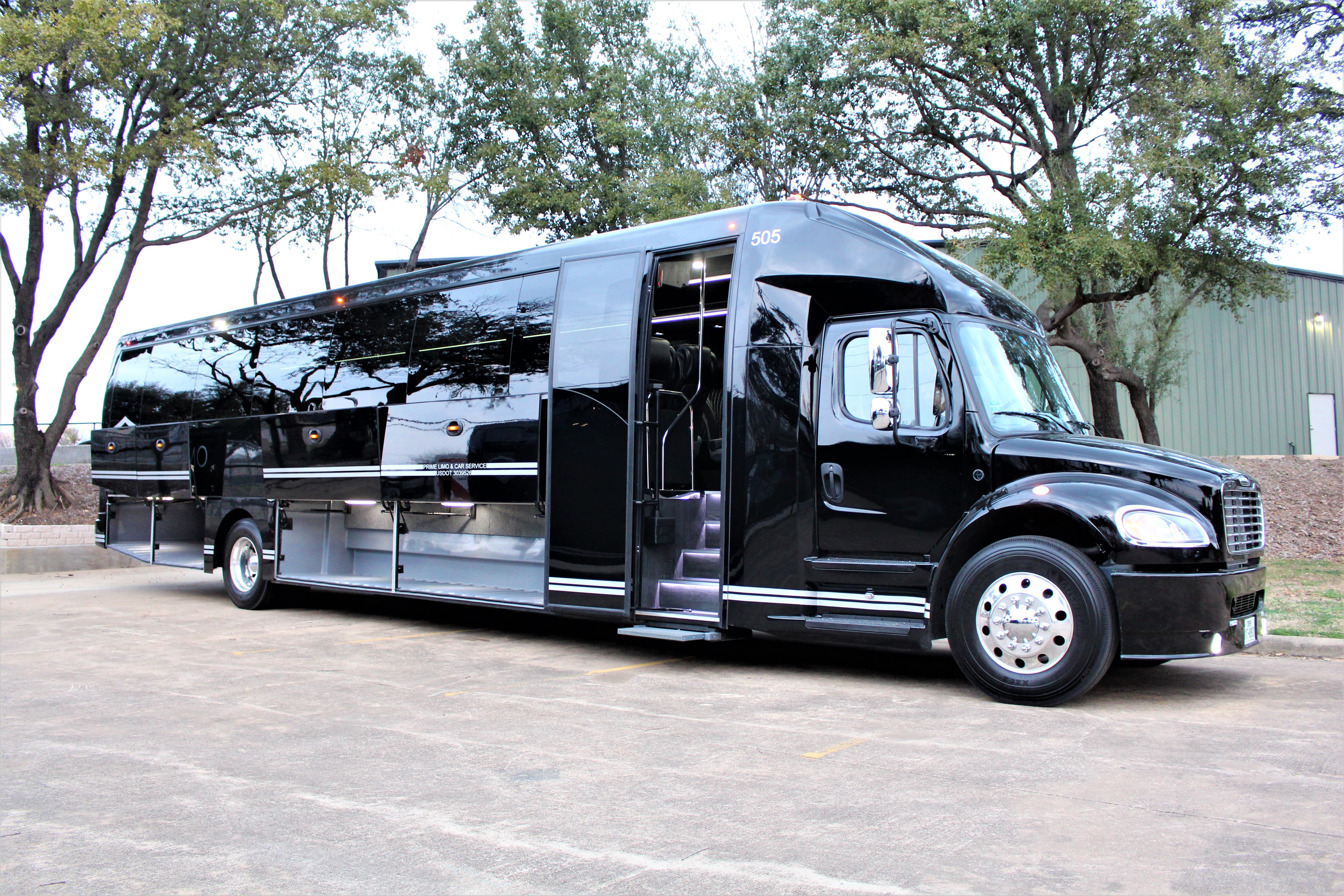 Executive Buses | Prime Limo & Car Service | Limo Service Dallas - Fort ...
