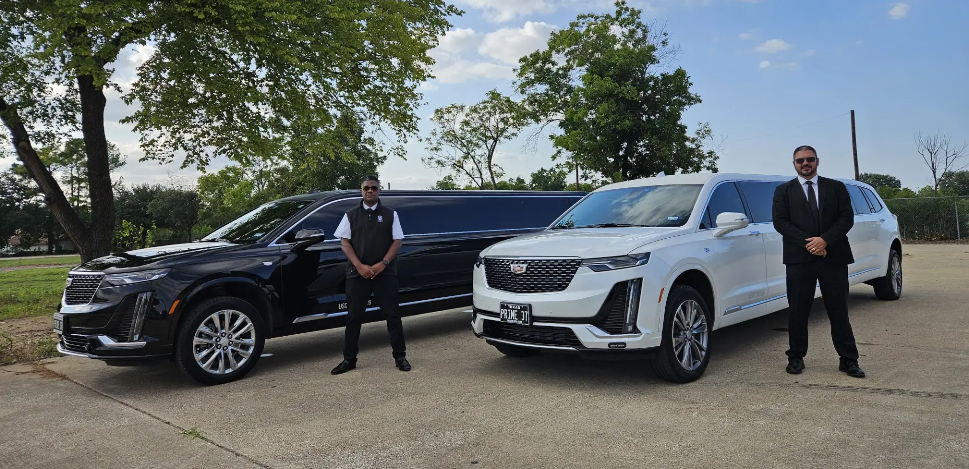 Luxurious Limousines for 4 to 10 passengers by Prime Limo